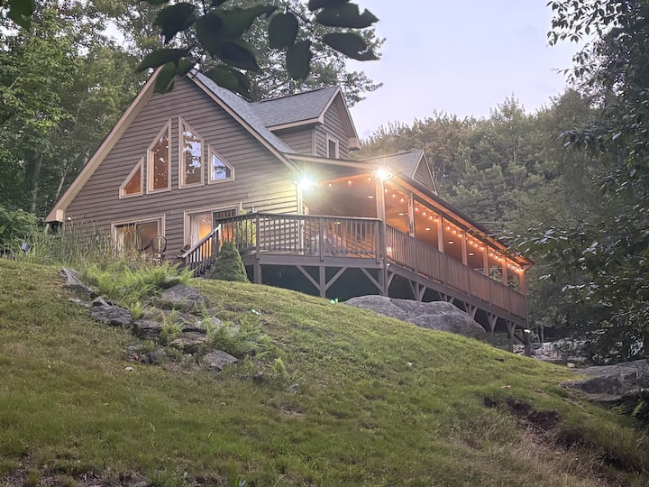 Lakeside Hottub Pool Table Pets 1mile To Skiing - Beech Mountain, NC