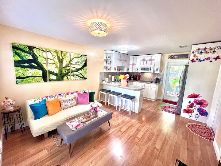 Cozy, Private, And Elegant – Made For You - North Miami, FL