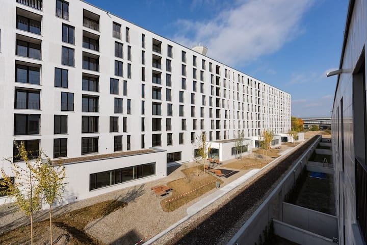Modernes Apartment In Basel 10 Min. Vom Messeplatz - Bazel