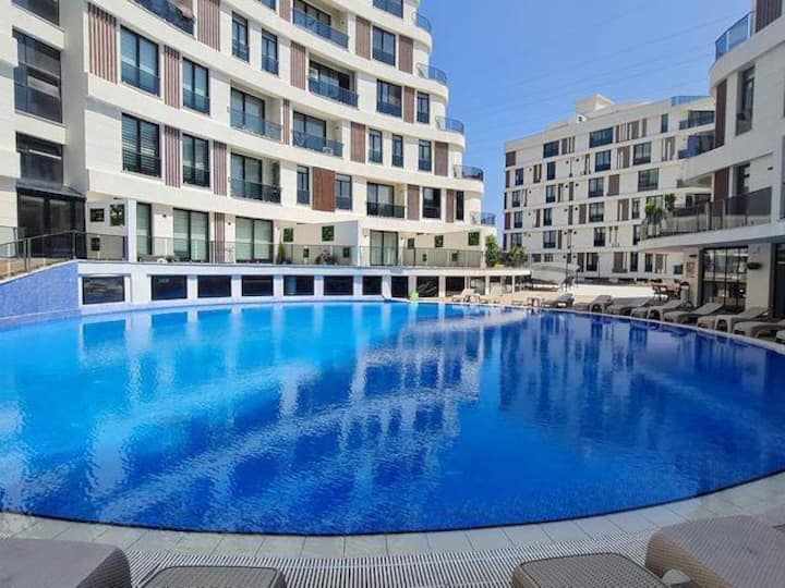 Avrasya City 2br | Pool & Gym - Girne