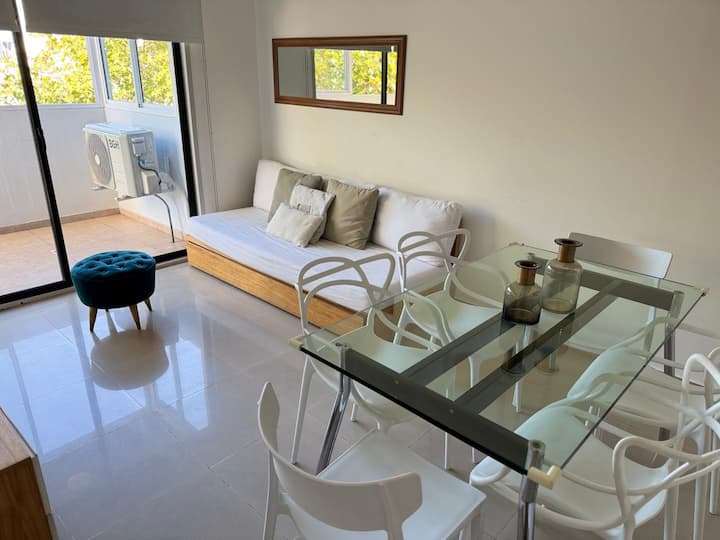 Villa Crespo Relax. Cochera, Gym Y Espacio Para 6 - Buenos Aires