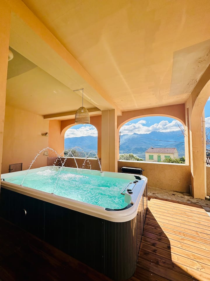 Authentique Appartement Avec Beau Patio Et Jacuzzi - L'Île-Rousse