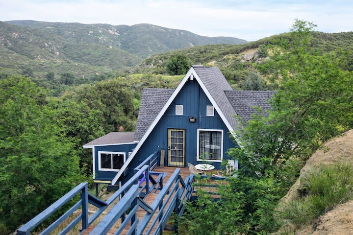 Cozy Chalet Retreat In Banning, California - Cabazon, CA