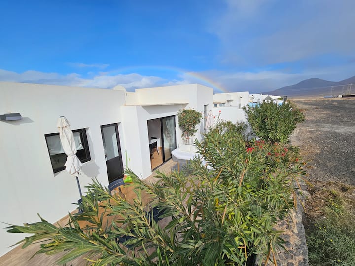 Coloured Dream Villa - Playa Blanca, Las Palmas, Spain