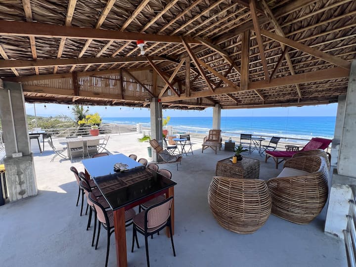 Beach Front! 
Prime 5 Star Best Panoramic Sunset - Candon