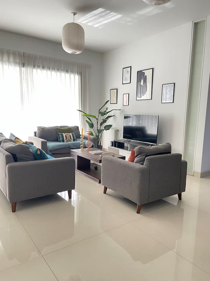 Modern Appartement 24/24h Electricity - Aschrafieh - Beirut