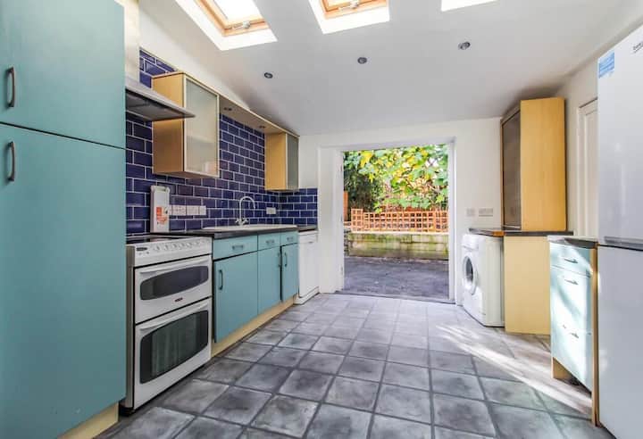 Wonderful Historic House - Colchester