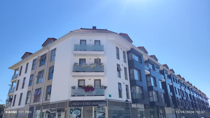 Apartamento De 3 Habitacións. - Brión