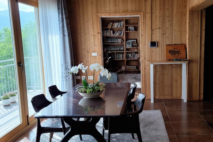 Cozy Rest In A Home With Nice Views - South Korea