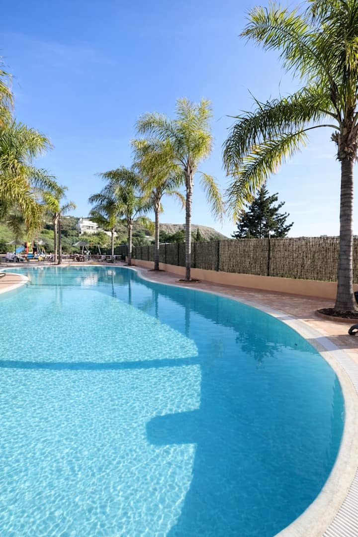 Baia Da Luz 2 Bedroom Apartment - 盧什