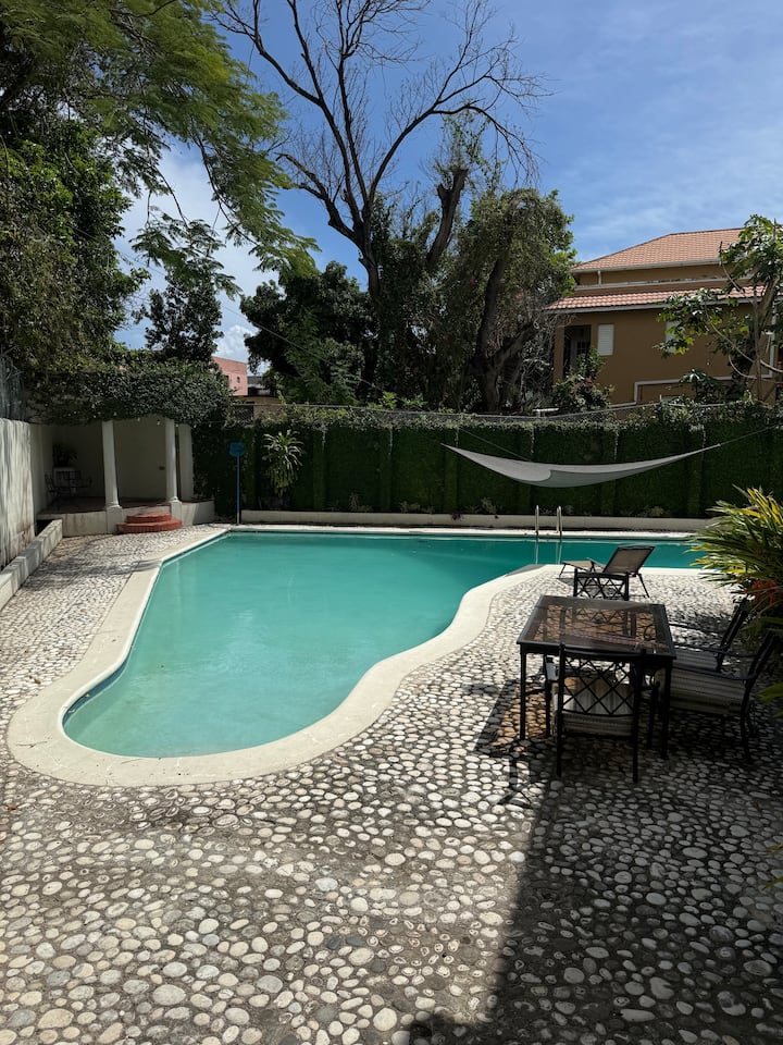 Oasis In Kingston 6 - Kingston