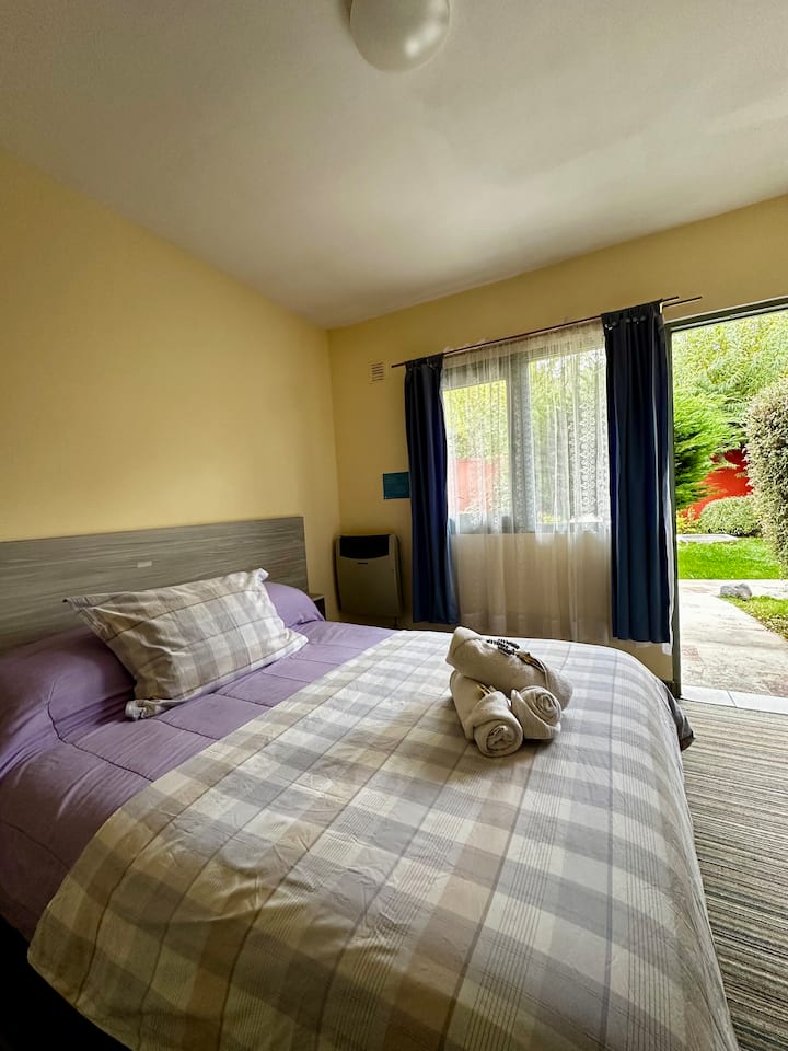 Charming & Budget-friendly Stay In Calafate - El Calafate