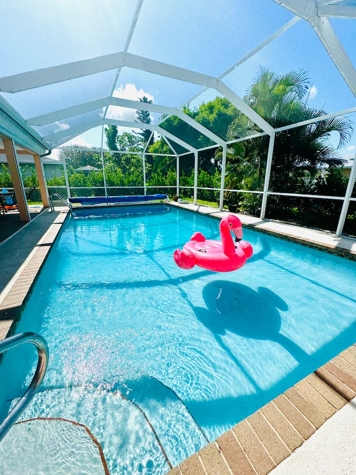 Cabana Havana Large Heated Pool & Stocked Kitchen - Fort Myers, FL