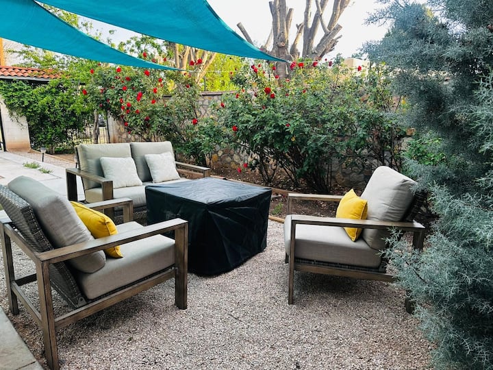 Blue Pine Guest House - El Paso, TX