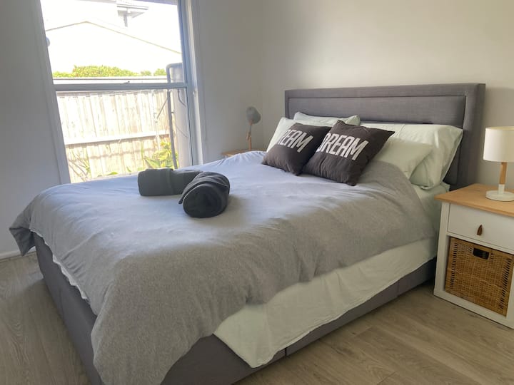 Cosy & Modern Unit 500m From Beach - Torquay