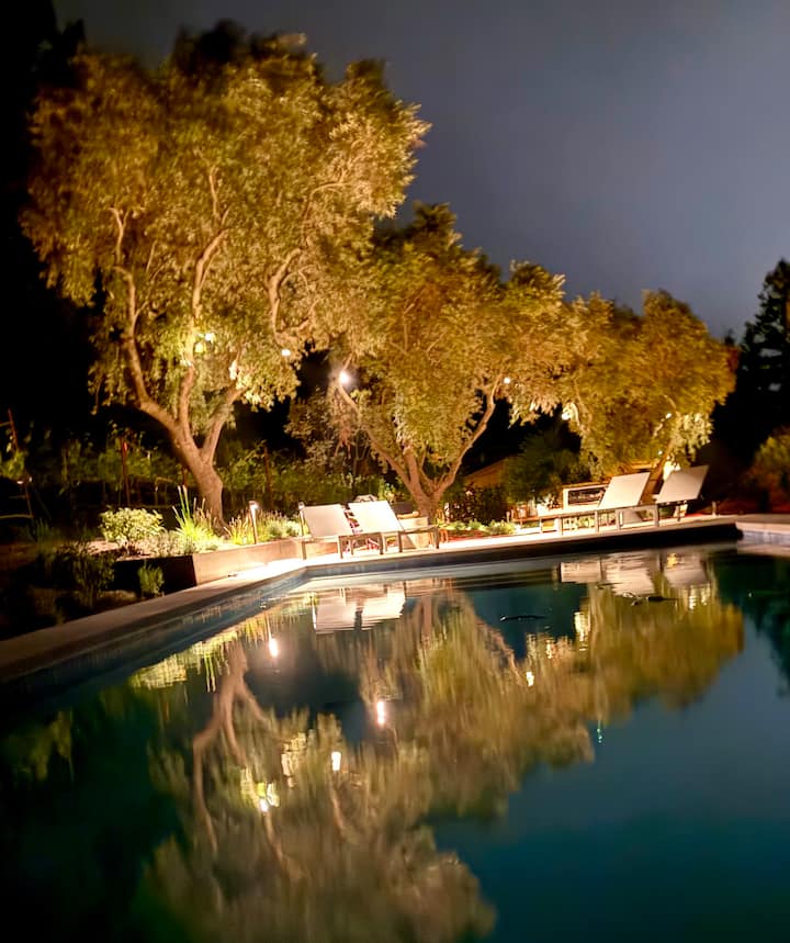 Luxury Retreat W/ Pool, Hot Tub & Sauna - Healdsburg, CA