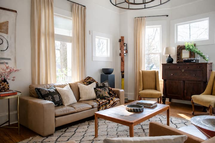 Wabi-sabi - Serene Corner Cutie, Designer Charm - Decatur, GA