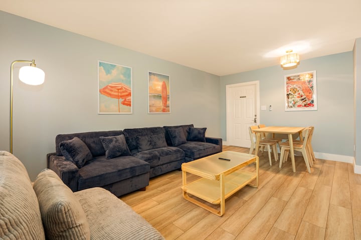 Here Comes The Sun ~ 3 Min To Beach - Clearwater Beach, FL