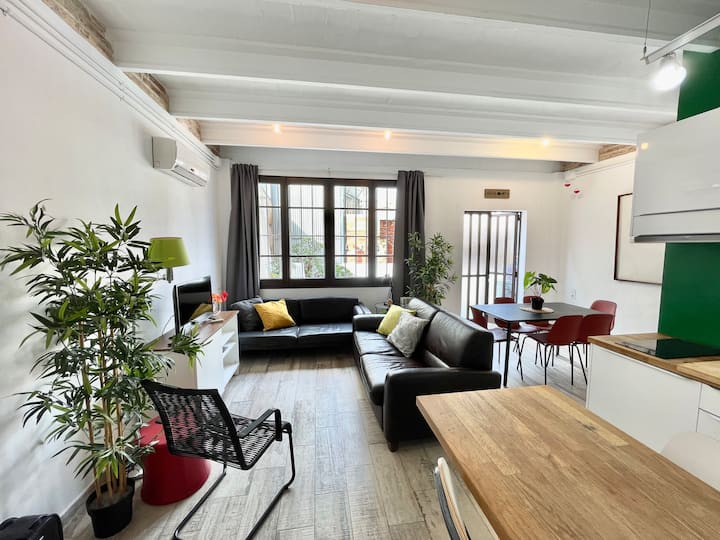 Amazing Apartment With Terrace Near Barça Stadium - Cornellà de Llobregat