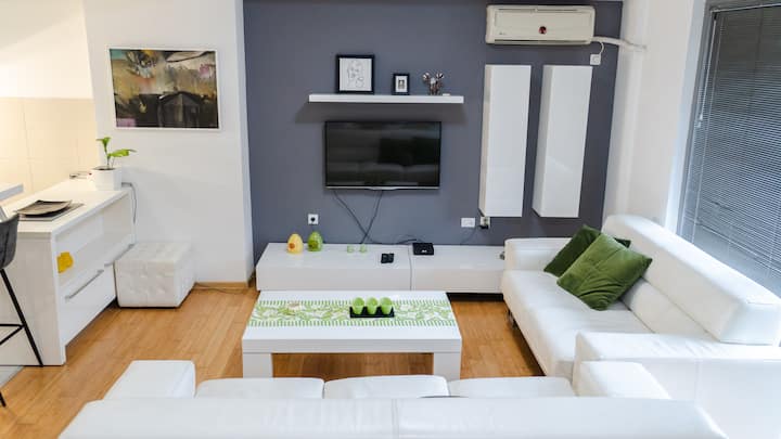 Exclusive Apartment In Skopje - Macedonia Północna