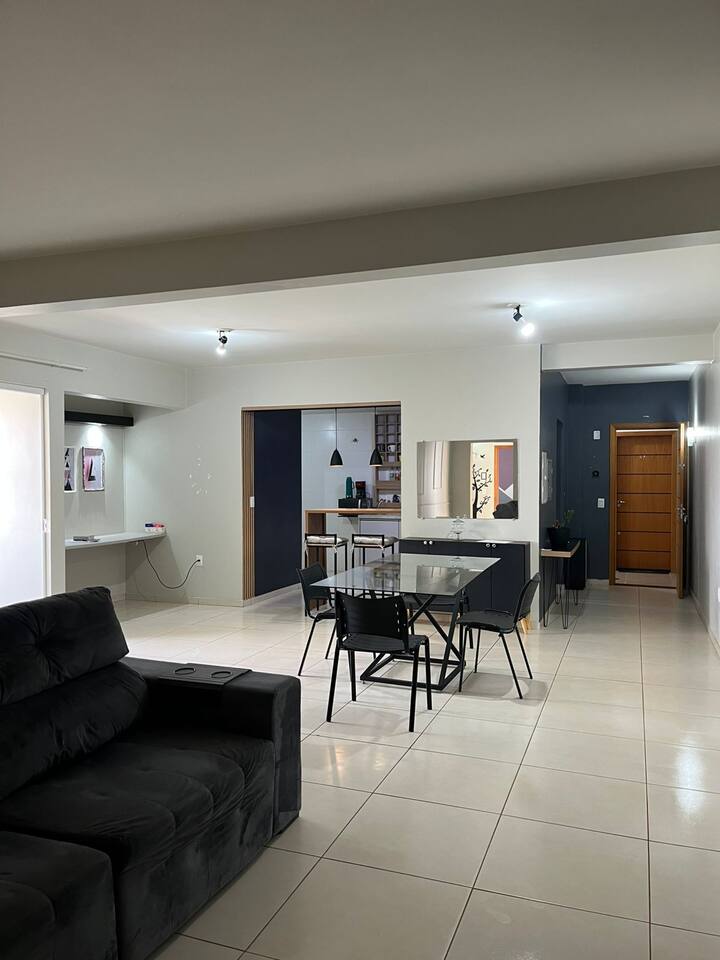 Bella Itália: Apto C/ Cozinha Equipada E Elevador - Toledo