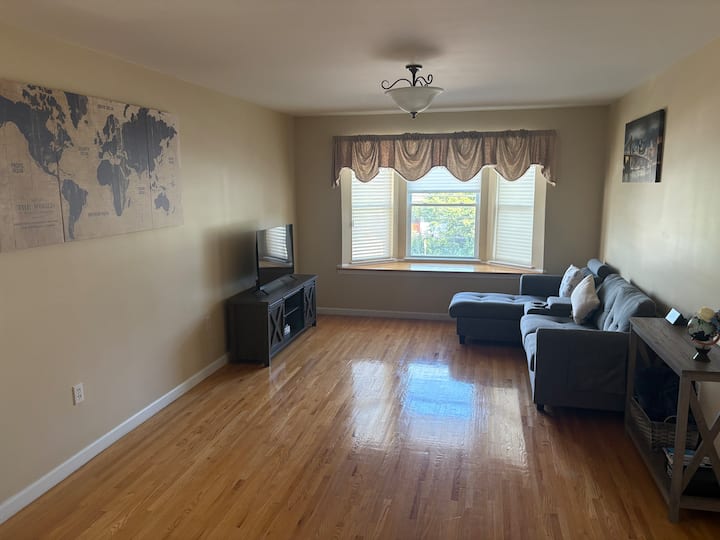 Private Bedroom 1- Minutes From Newark Airport/nyc - New York City