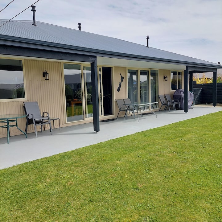 The Views - Te Anau