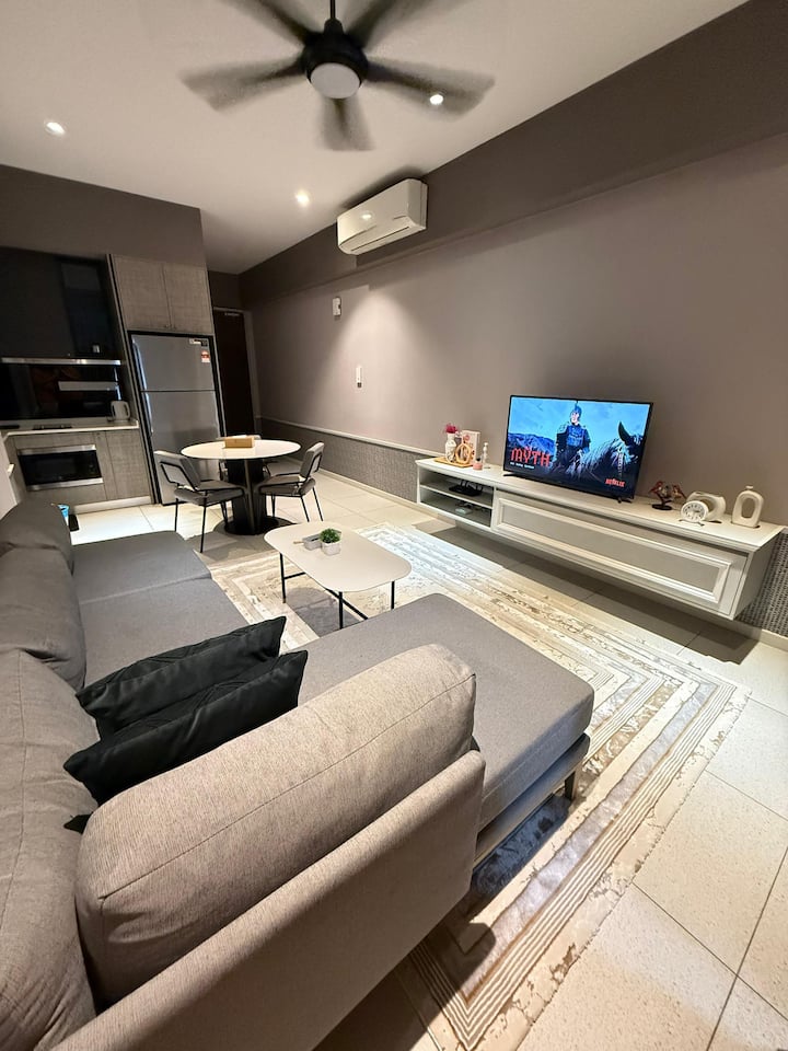 Kuala Lumpur#free Parking& Netflix-
Stylist & Cozy - Malaysia