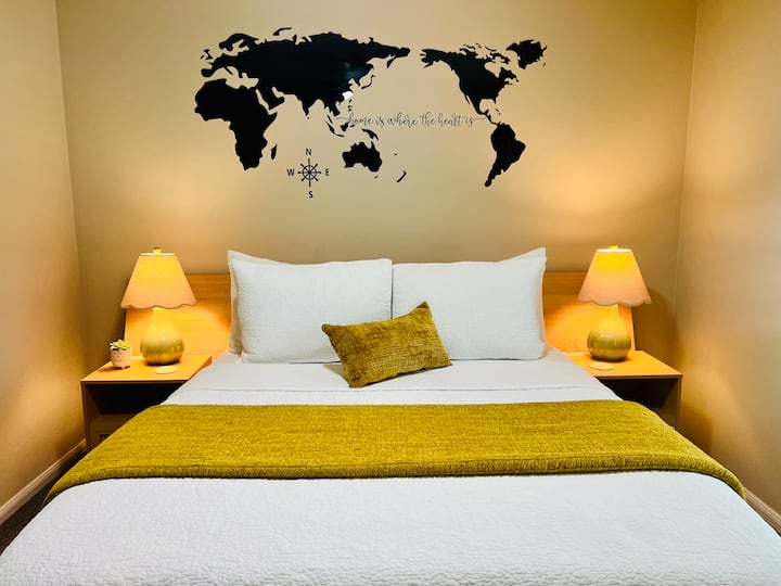 Cozy Private Suite •Quiet Retreat •Kitchen•parking - Riverside, CA