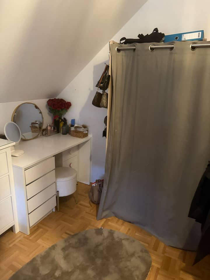 Hallo Wir Vermieten Unsere Schöne Wohnung - Munich