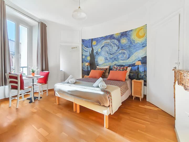 L'isle D'or - La Nuit Etoilée - L'Isle-sur-la-Sorgue