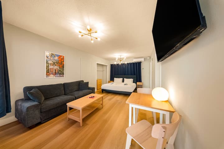 Cute Coastal Oasis ~3 Min To Beach - Clearwater Beach, FL