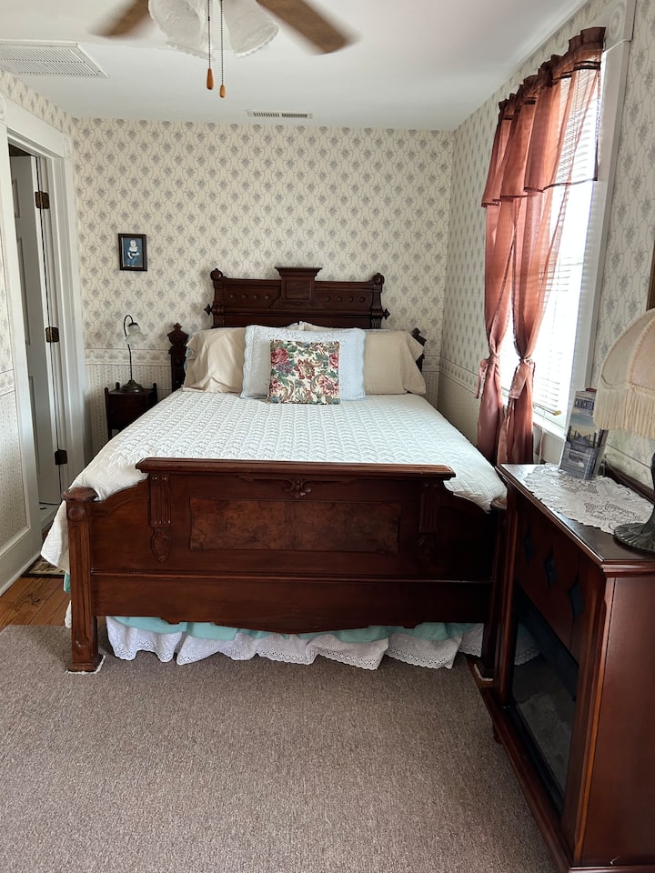 Hideaway Room - Chincoteague, VA