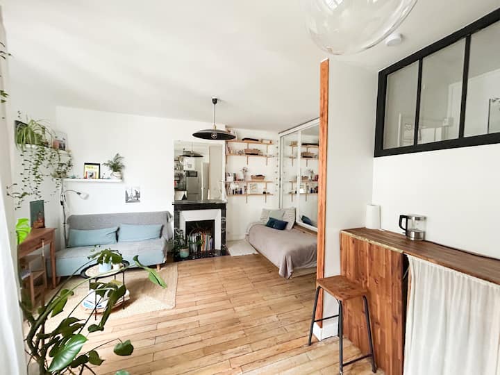 Charmant Studio Sur Cour - Proche Montmartre - Paris