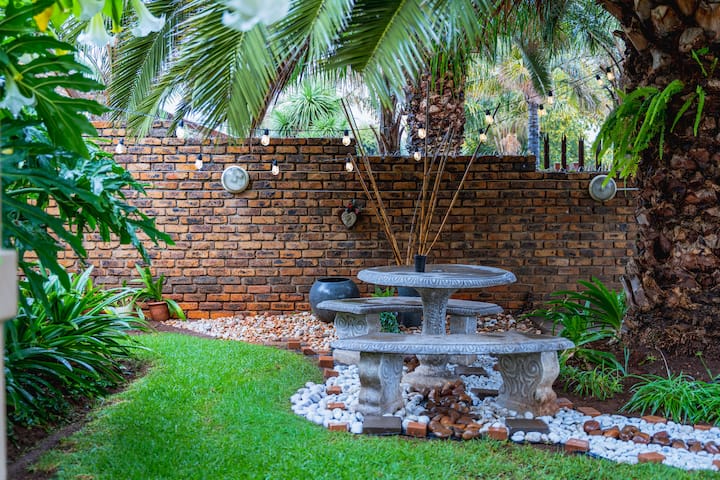 The Adler Studio Apartment - Boksburg