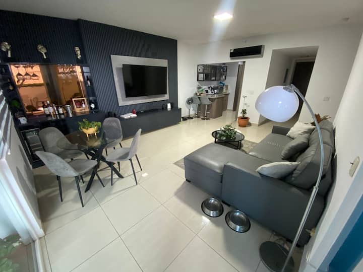 “Habitación Privada”, En Apartamento Compartido. - Panama