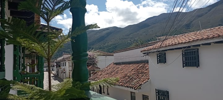 Habitación Queen Con Balcón, Hotel R And C - Villa de Leyva