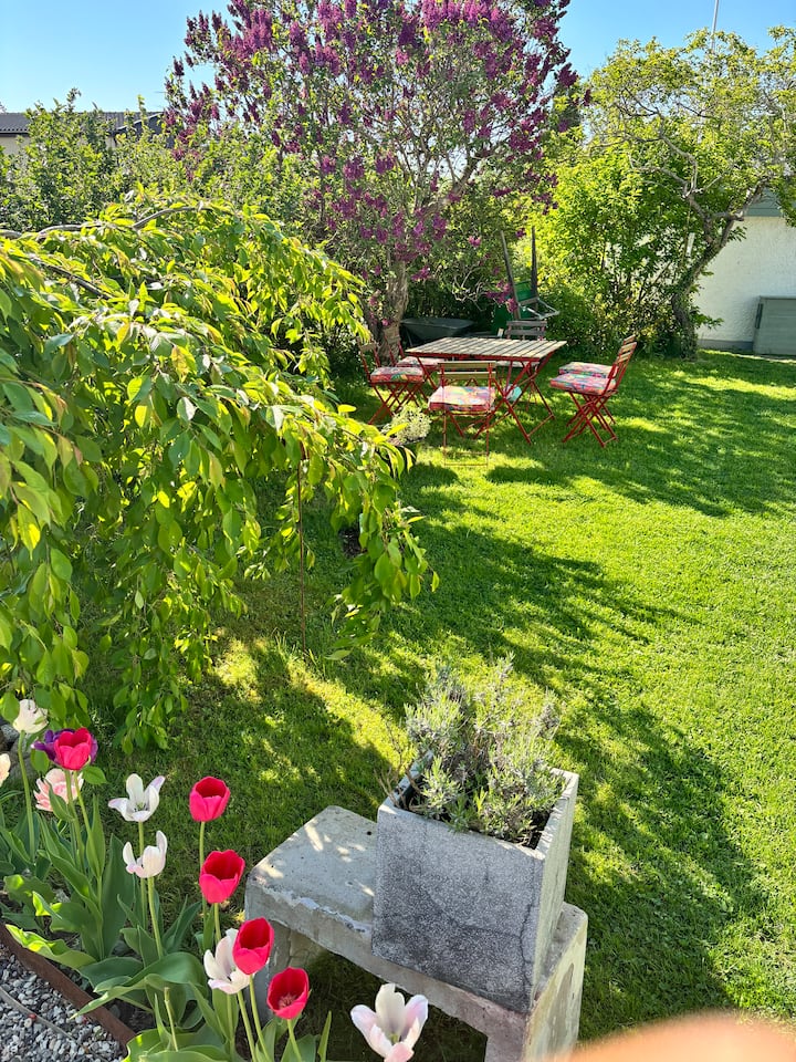 Villaidyll Mitt I Mälarhöjden - Stockholm