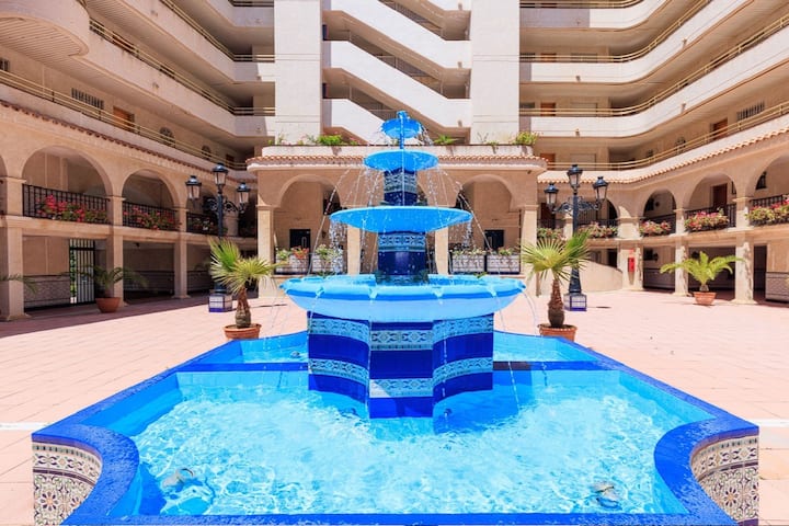 Apartamento Encantador A Estrenar Zona Residencial - Salou