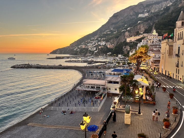 Casa Andreana In The Vibrant Area Of Amalfi - Amalfi