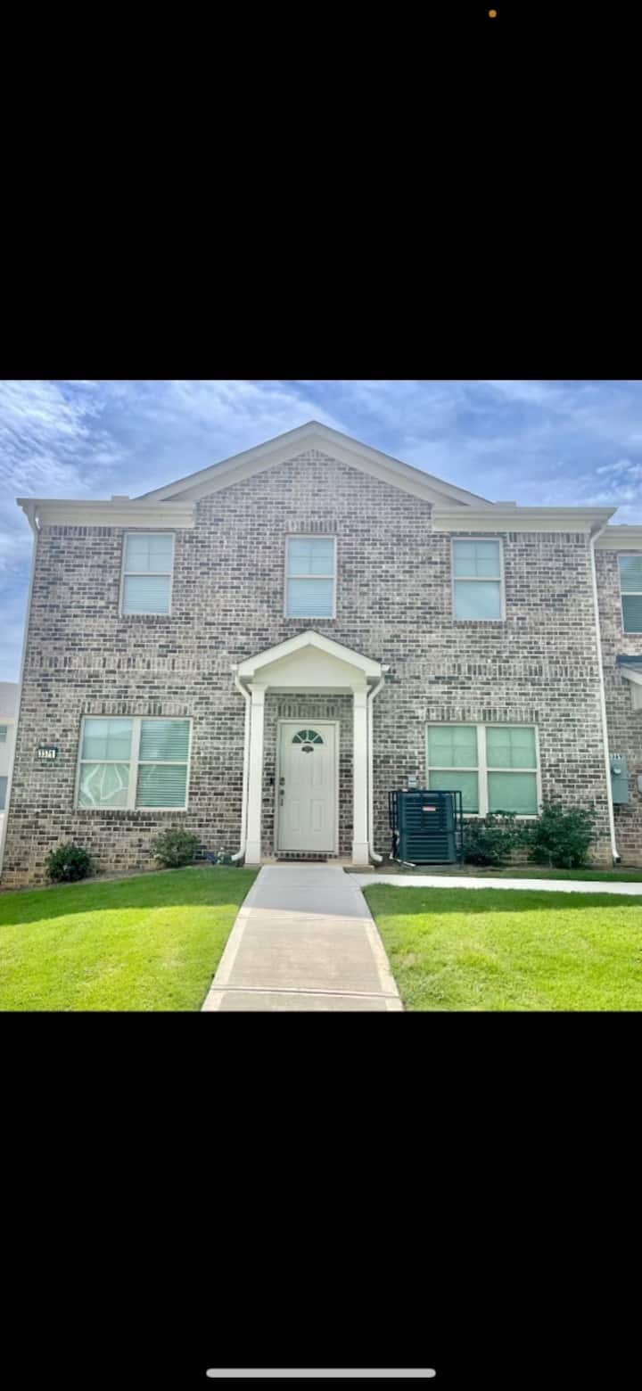 The Aristocrat's Abode - Stockbridge, GA