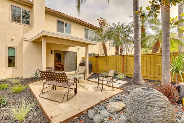 Extended Stay Near Beach! Carlsbad Condo W/ Pool - Carlsbad, CA