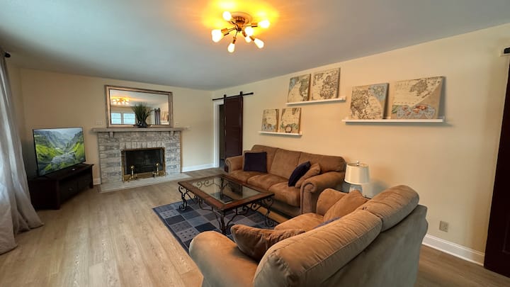 Cozy 3br | Near Expo, Bourbon Trail, And Downtown - Louisville, KY