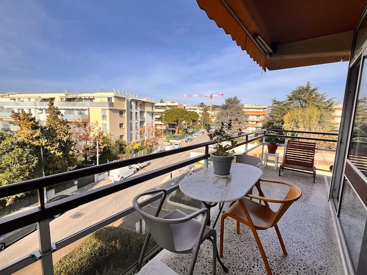 06heliotel Studio 30m2 à 200m De La Mer, Piscine - St-Laurent-du-Var