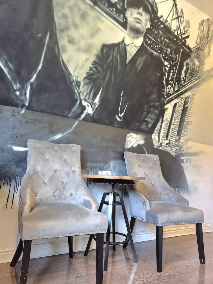 Peaky Blinders' Studio Near Birmingham City Centre - Birmingham