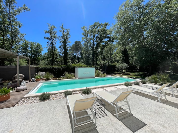 Villa De Charme Avec Piscine Et Billard Au Calme - Fayence