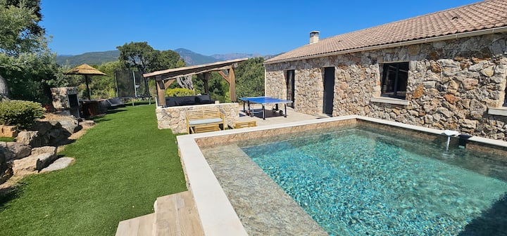 Magnifique Villa Vue Montagne, Jeux Exterieurs - Sainte-Lucie de Porto-Vecchio