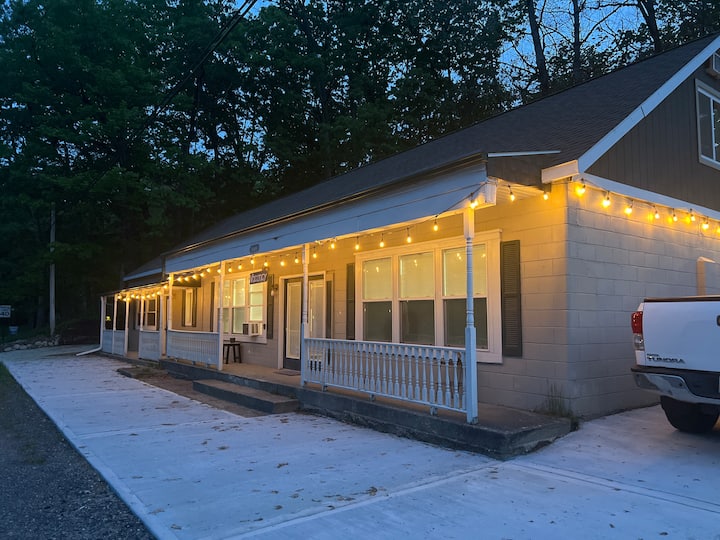 2higgin  Lake Near South State Park 2 Bedroom - Higgins Lake, MI