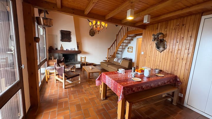 Grand Duplex Ensoleillé, Forêt, Balcon, Baignoire - Font-Romeu-Odeillo-Via