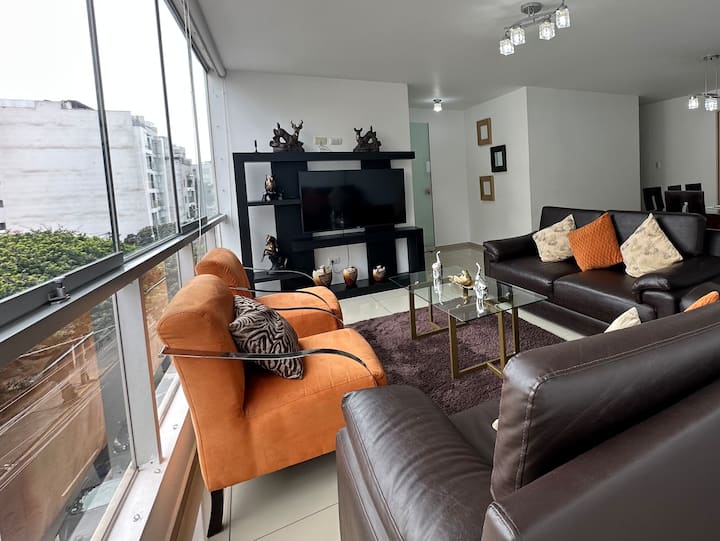 Acogedor Apartamento Miraflores - Lima